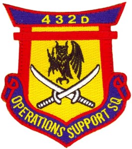 432d OPERATIONS SUPPORT SQUADRON – TORII GATE | Flightline Insignia