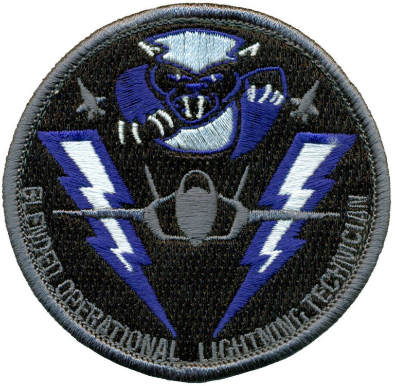 LOCKHEED F-35 LIGHTNING II OPERATIONAL TECHNICIAN | Flightline Insignia